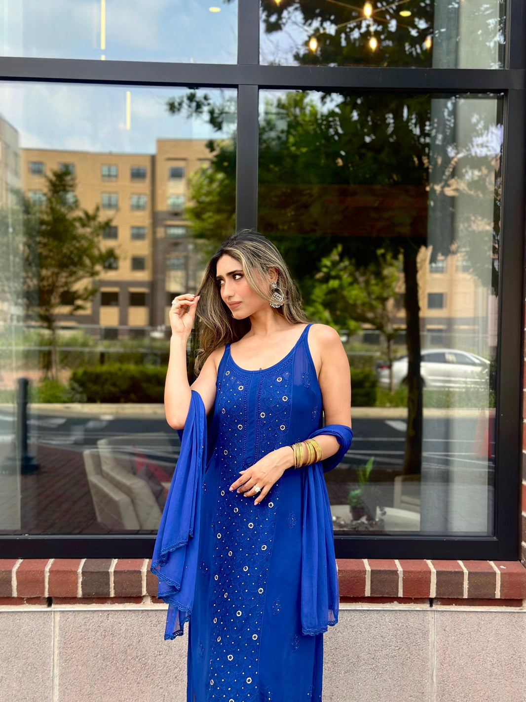 Inayakhan Authentic Lucknowi Chikankari , Lehenga Choli ,Sarees ,Suits ...